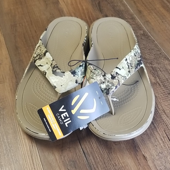 CROCS | Shoes | Crocs Mens Swiftwater Veil Whitetail Wave | Poshmark